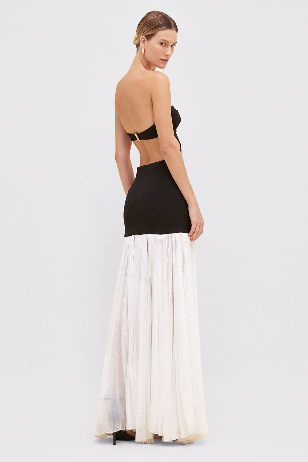 STRAPLESS MAXI DRESS (RUNWAY) – PatBO