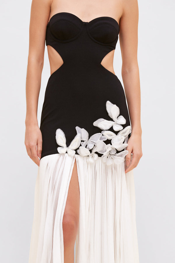 STRAPLESS MAXI DRESS (RUNWAY) – PatBO